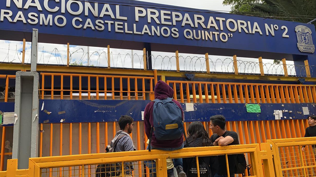 Se presentan confrontaciones en la Prepa 2 de la UNAM
