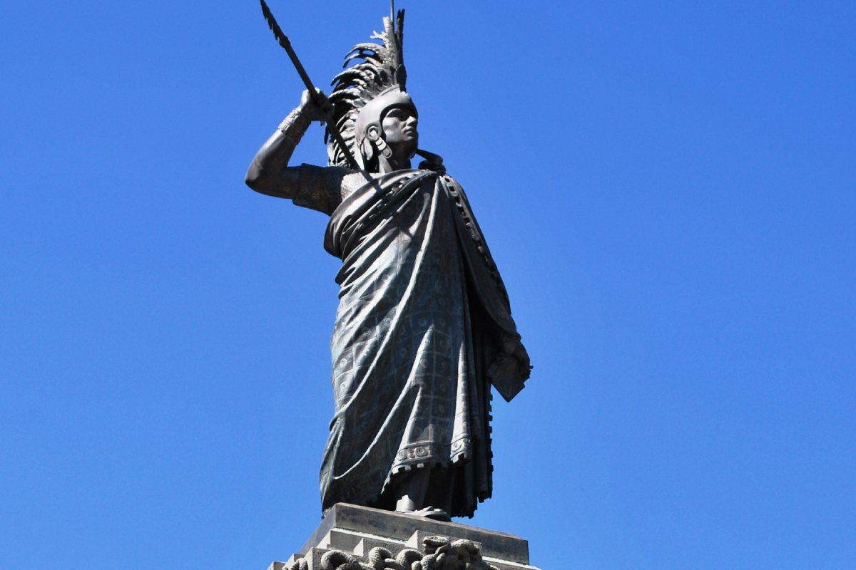 ¿Dónde están los restos de Cuauhtémoc, último emperador?