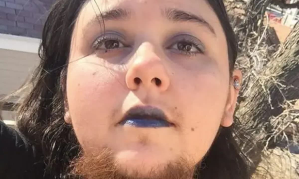 A mujer le comenzó a crecer la barba a los 15 años, ahora es su signo ...